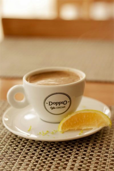 Qu’est-ce que le Doppio + sur une machine à café Delonghi